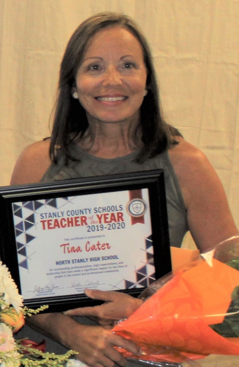 ‘Before you teach, you have to reach’: North’s Carter named Teacher of ...