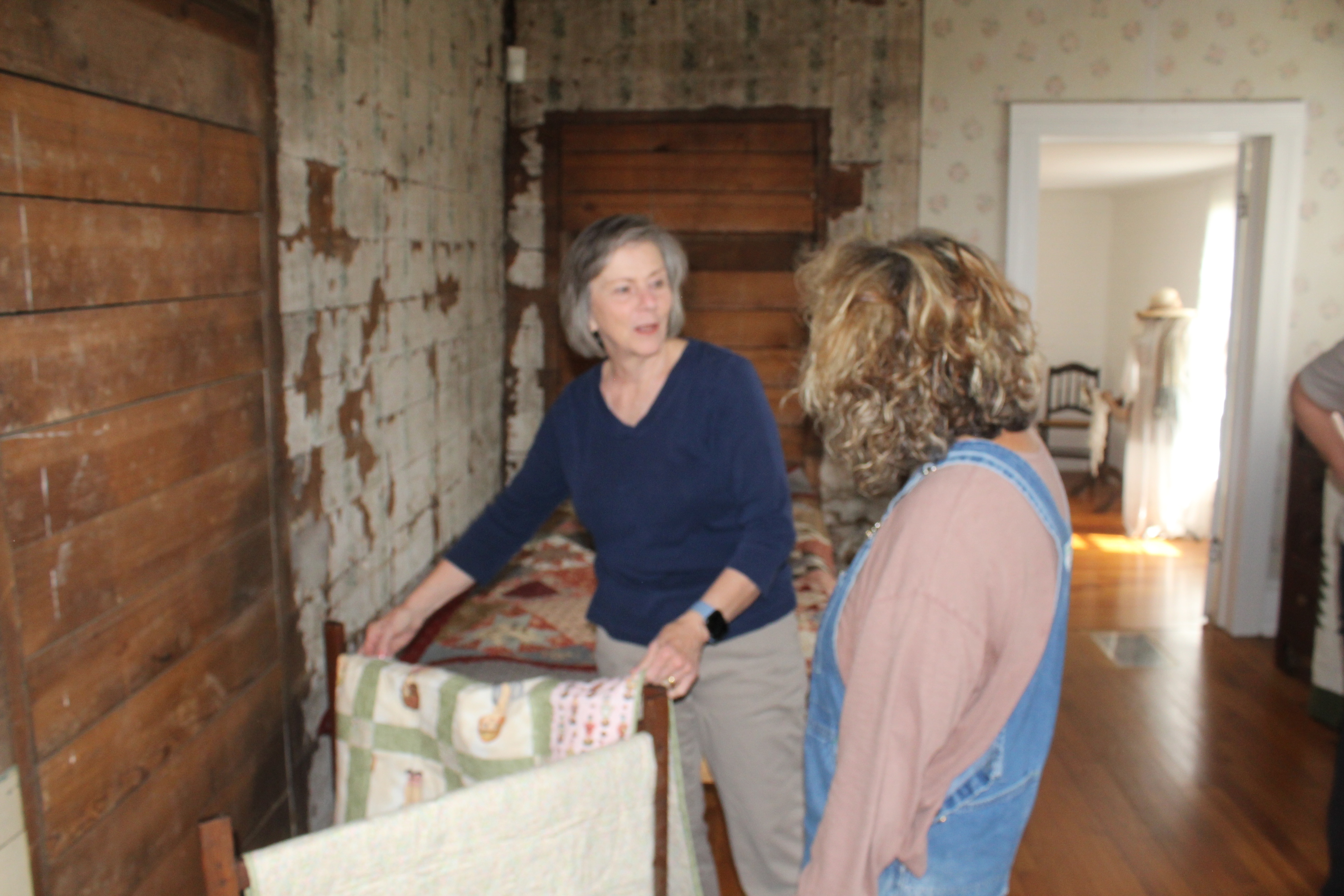 PHOTO GALLERY: Airing of the Quilts - The Stanly News & Press | The ...