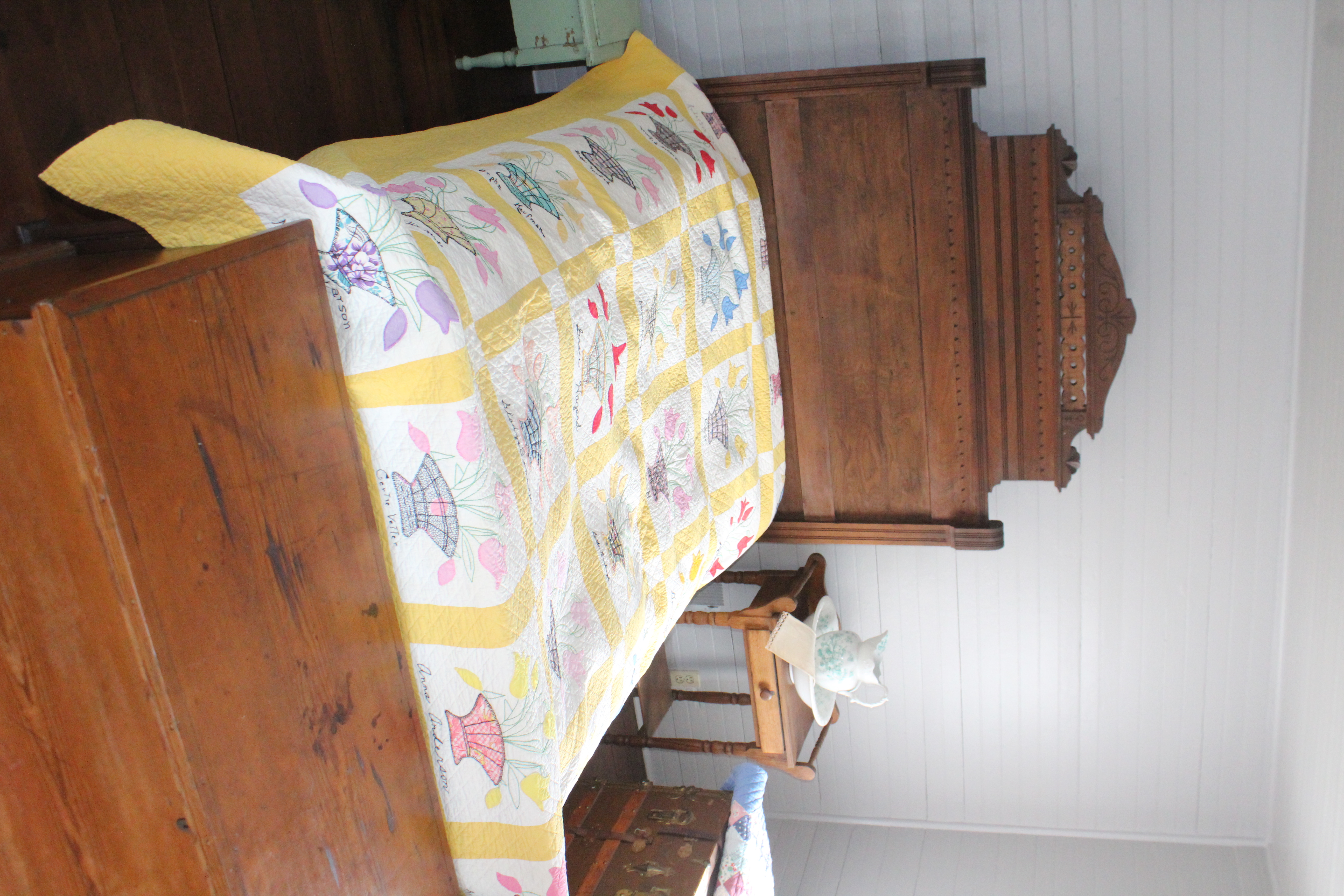 PHOTO GALLERY: Airing of the Quilts - The Stanly News & Press | The ...