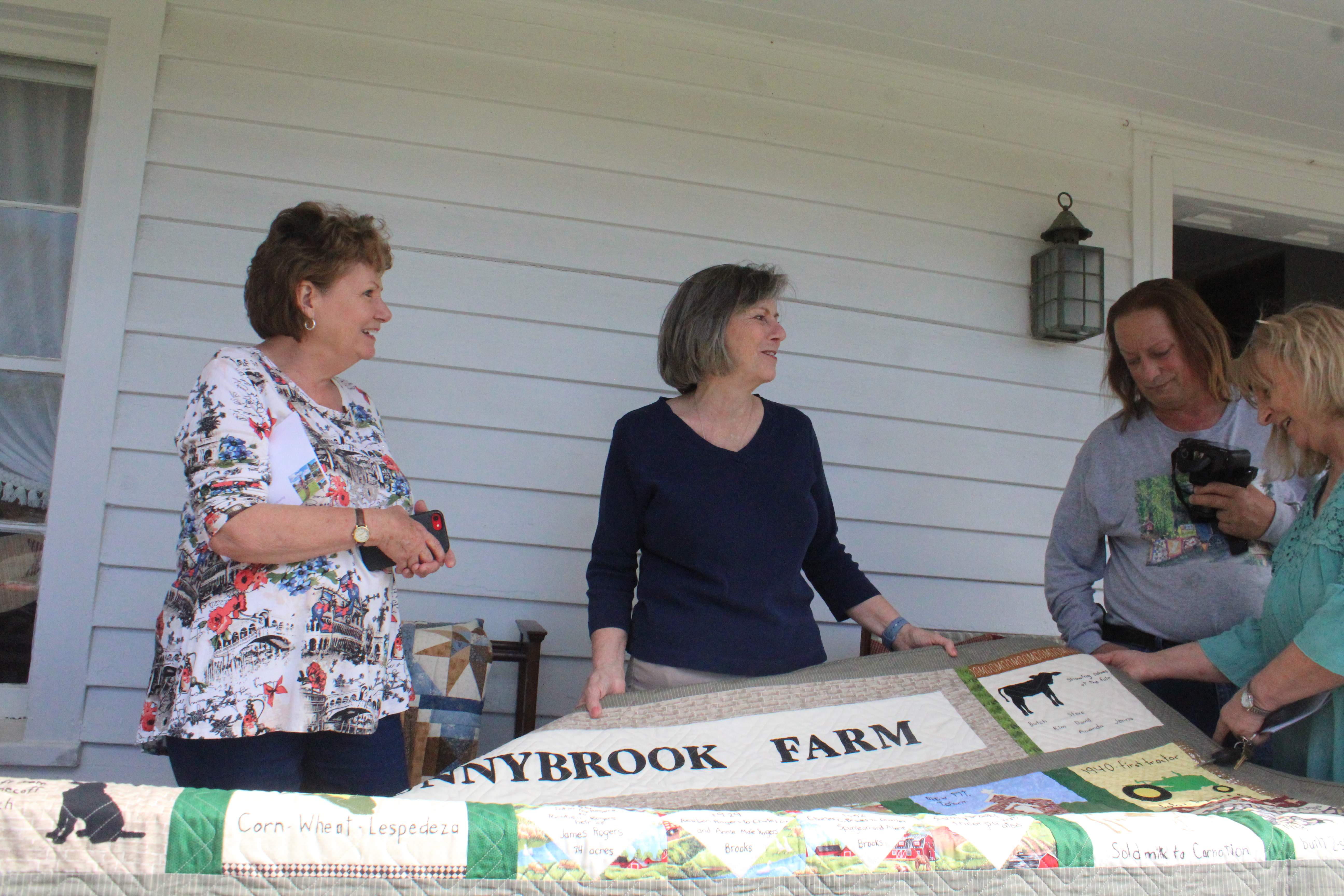 PHOTO GALLERY: Airing of the Quilts - The Stanly News & Press | The ...